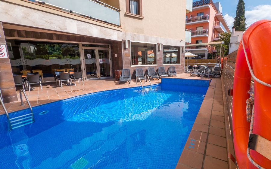 Galería Hotel Tossa Beach en Costa Brava, Tossa de Mar. WEB OFICIAL.